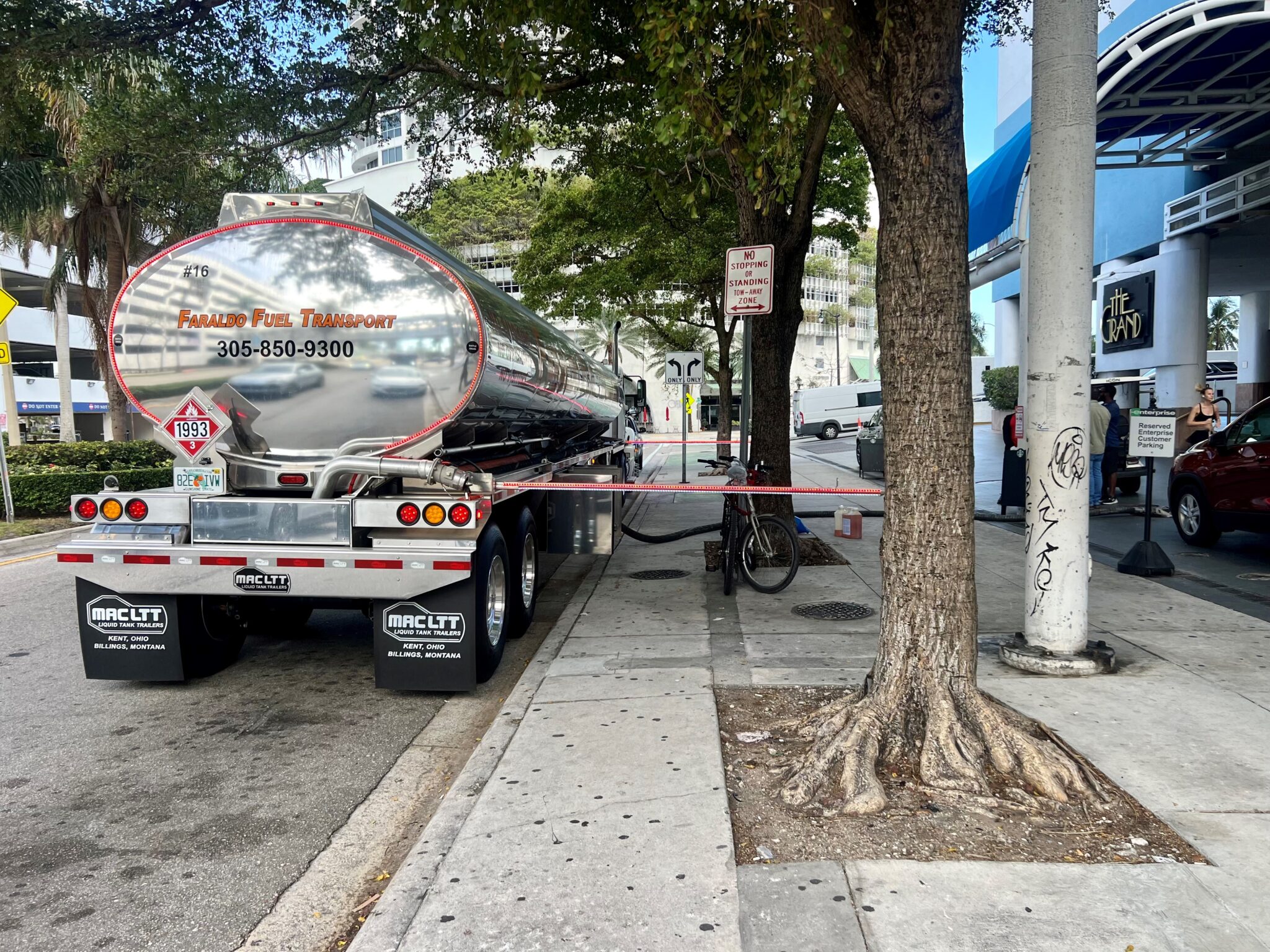 DOT 406 Liquid Tank Trailers - MAC LTT