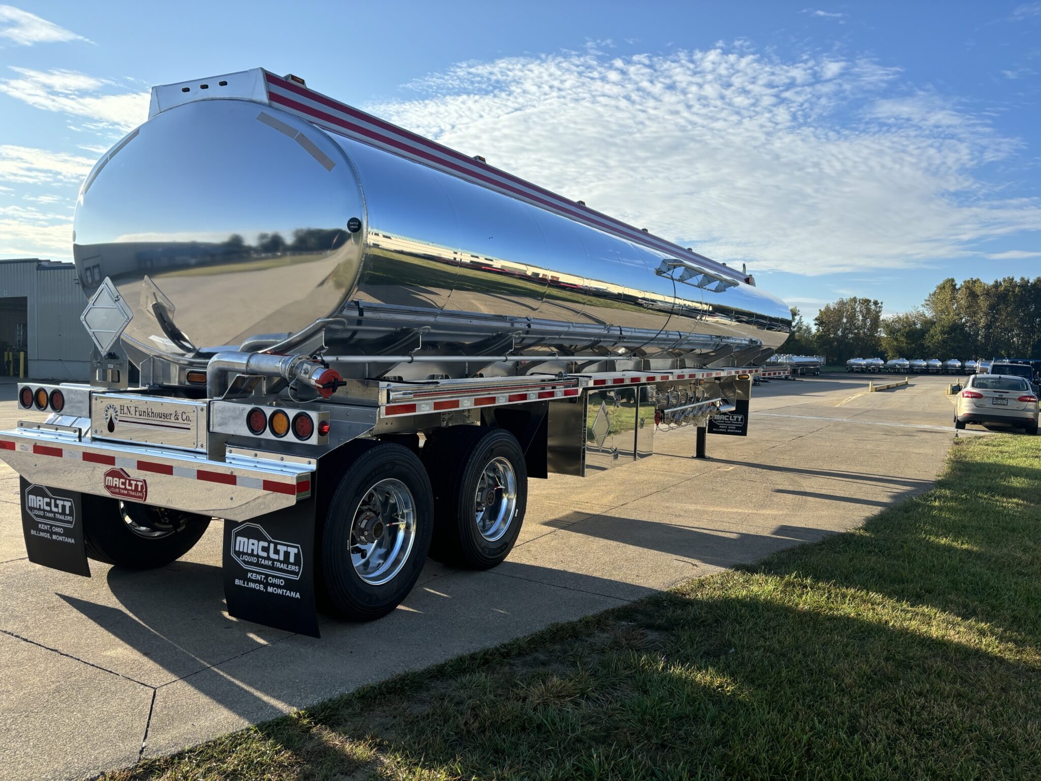 DOT 406 Liquid Tank Trailers - MAC LTT