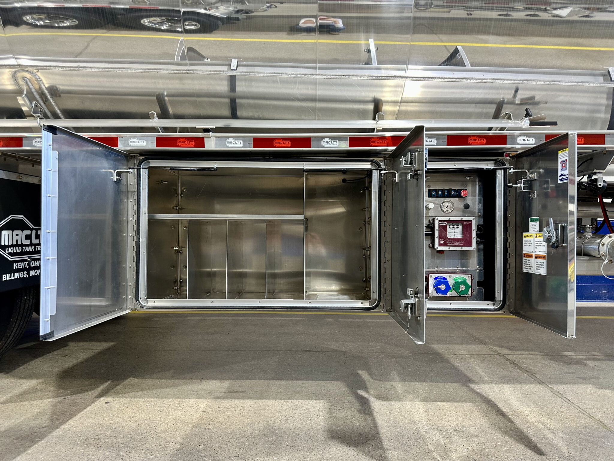 DOT 406 Liquid Tank Trailers - MAC LTT