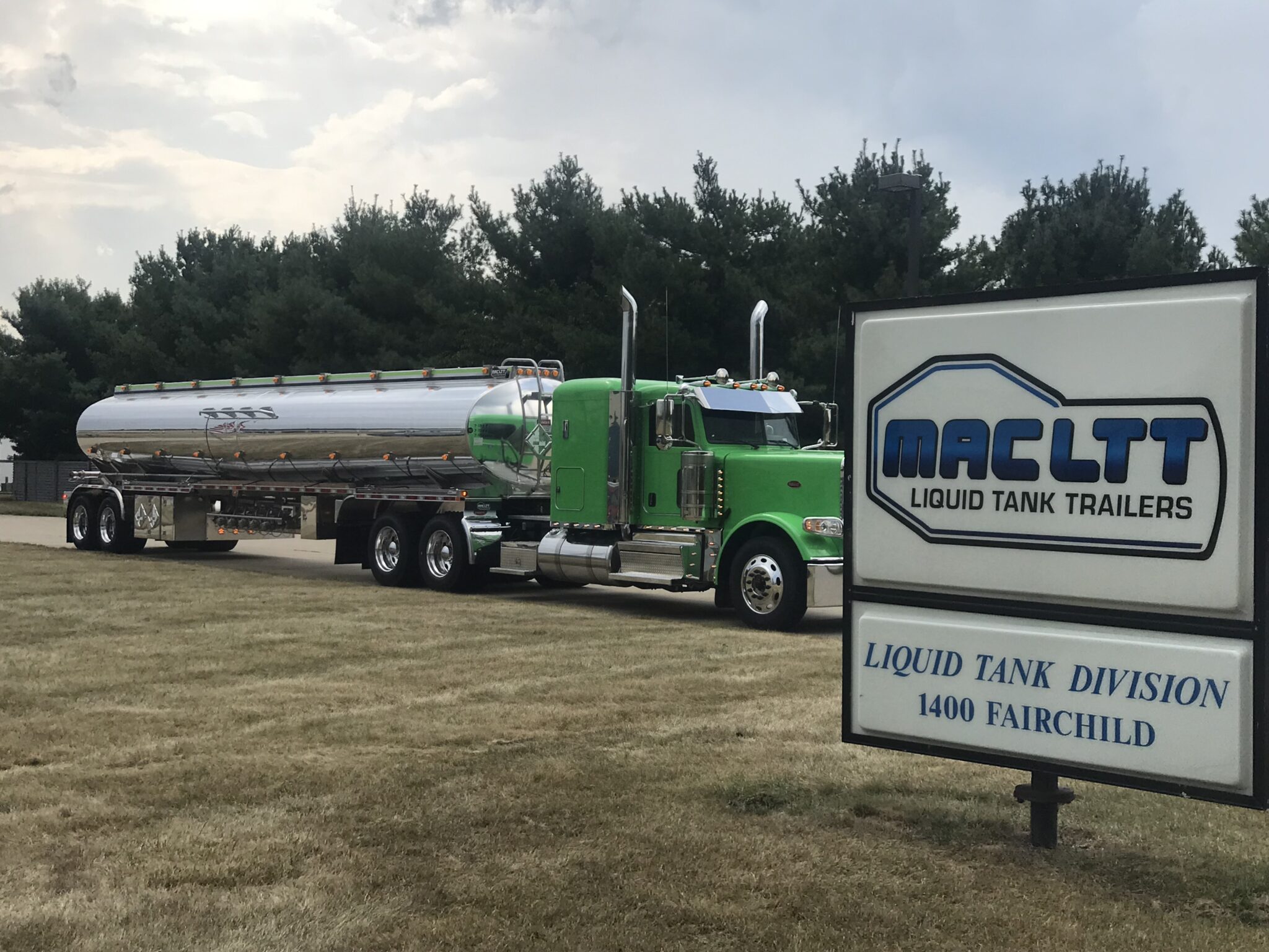 DOT 406 Liquid Tank Trailers - MAC LTT